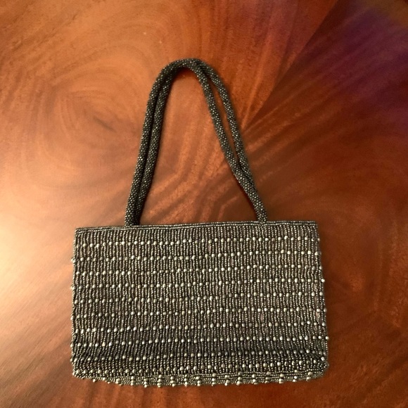 Hillard & Hanson | Bags | Hillary Hanson Vintage Gun Metal Grey Beaded ...